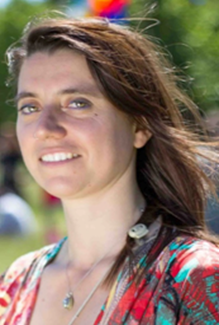 Ophélie Kahéva : Soin Chamanique, Art-Thérapeute